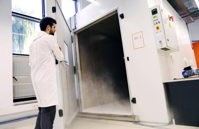 Environmental & Climatic Testing | Applus+ Laboratories