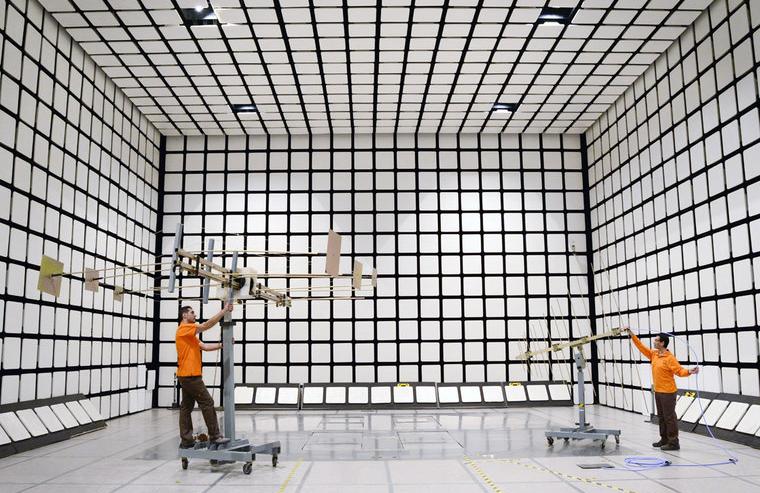 航空航天电气和EMC测试 | Applus+ Laboratories