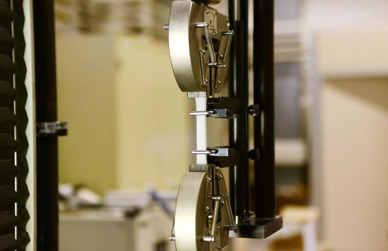 Plastics and polymers testing | Applus+ Laboratories